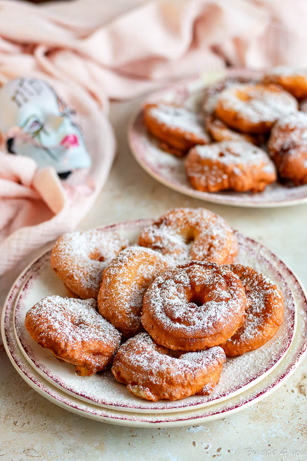 Beignets aux pommes pour Mardi Gras